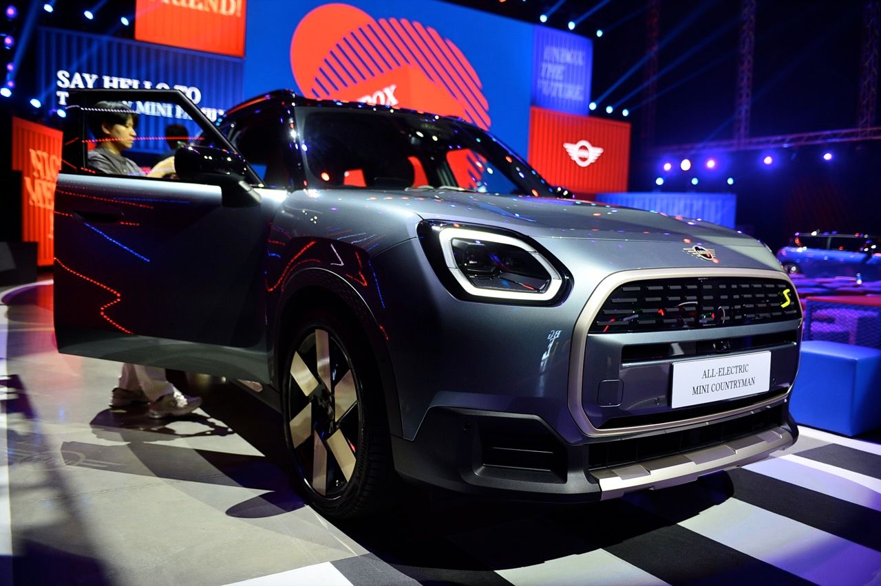 ใหญ่สะใจวิ่งไกล 430 กิโลเมตร MINI NEW COUNTRYMAN SE ALL4