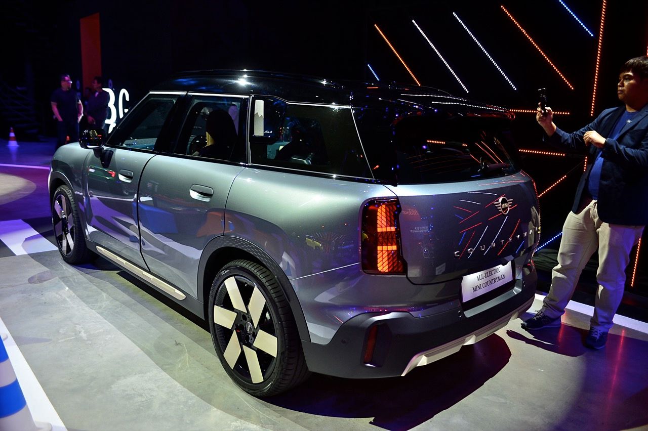 ใหญ่สะใจวิ่งไกล 430 กิโลเมตร MINI NEW COUNTRYMAN SE ALL4