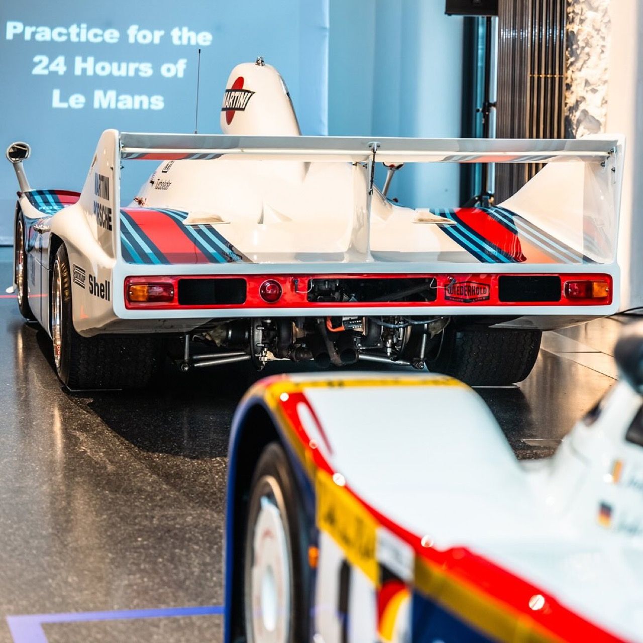 Beyond Performance 50 ปี Porsche Turbo