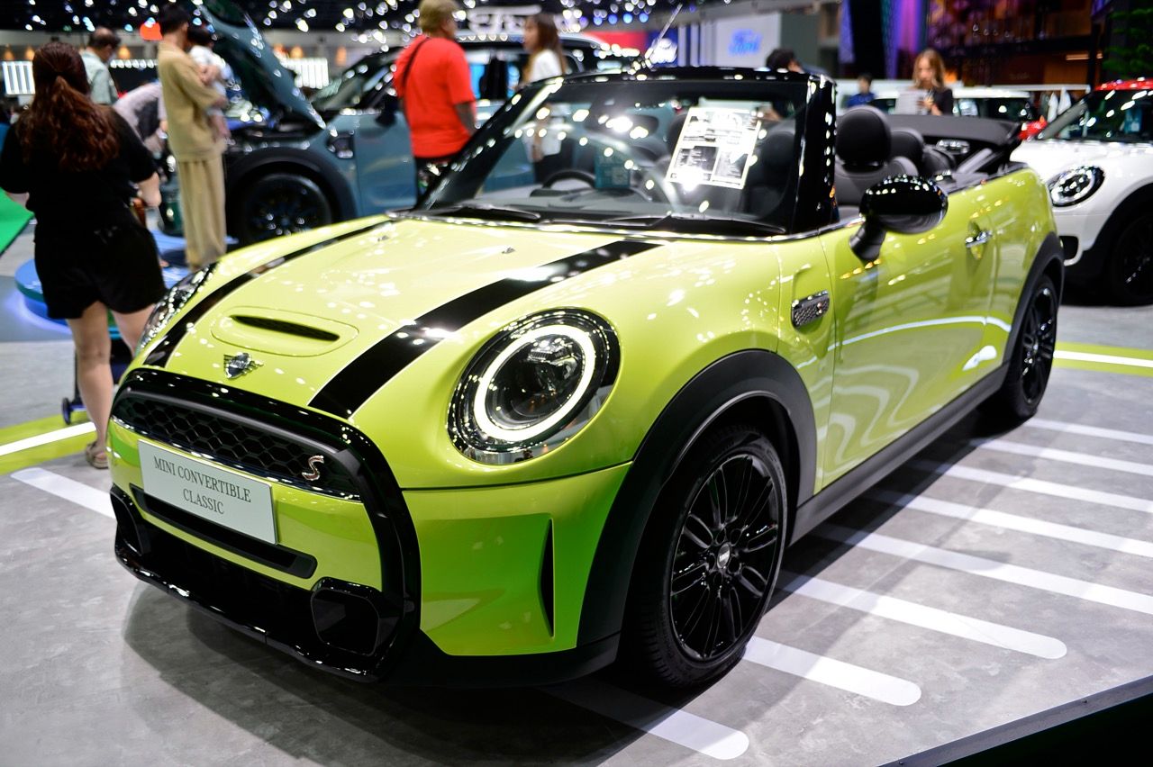 แคมเปญปลายปี ดอกเบี้ย 0% 5 ปี MINI Millennium Auto