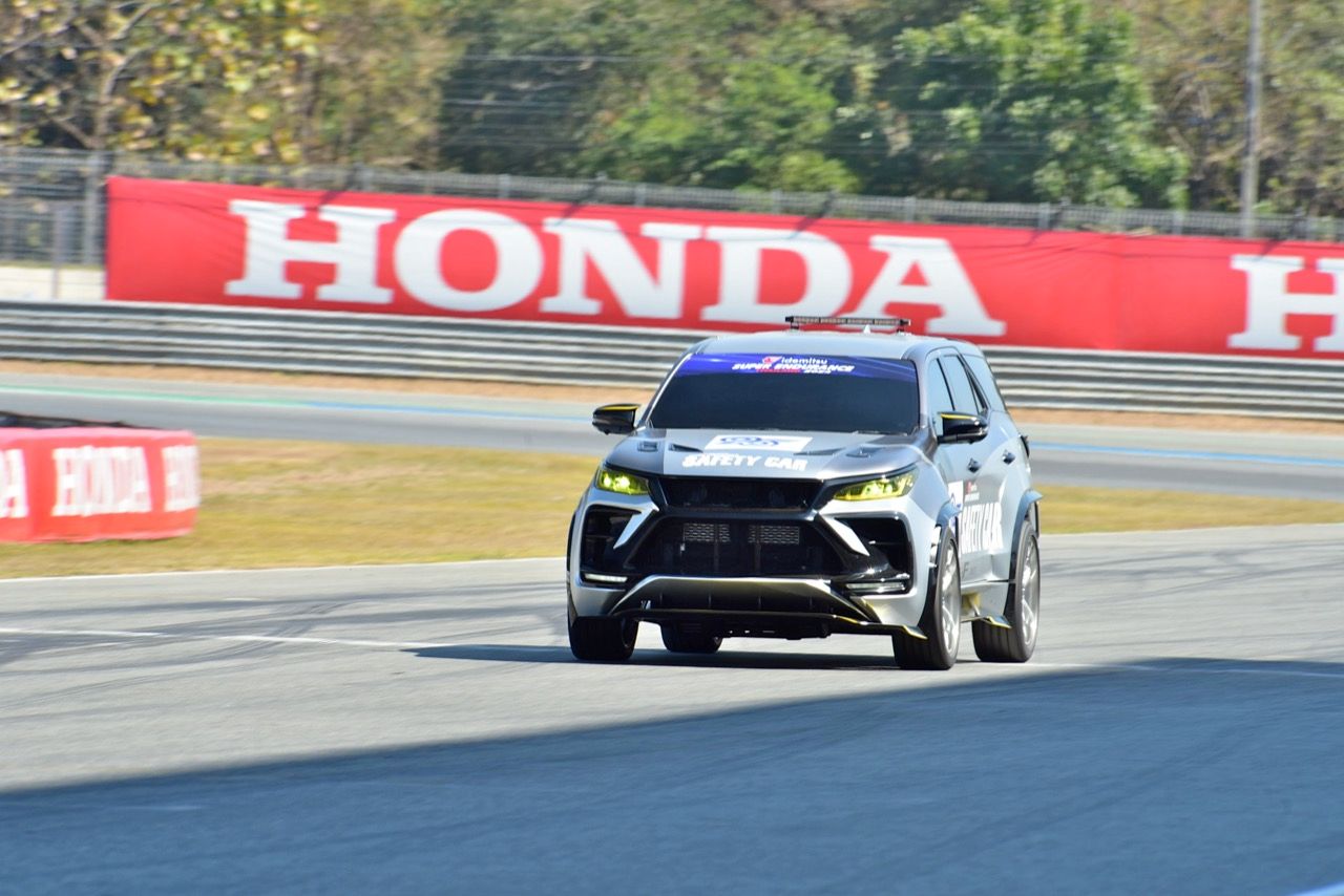 ดุดันยันปลายท่อ TOYOTA FORTUNER ชุดแต่ง HYPER FORCE 2025 วิ่งทดสอบใน ...