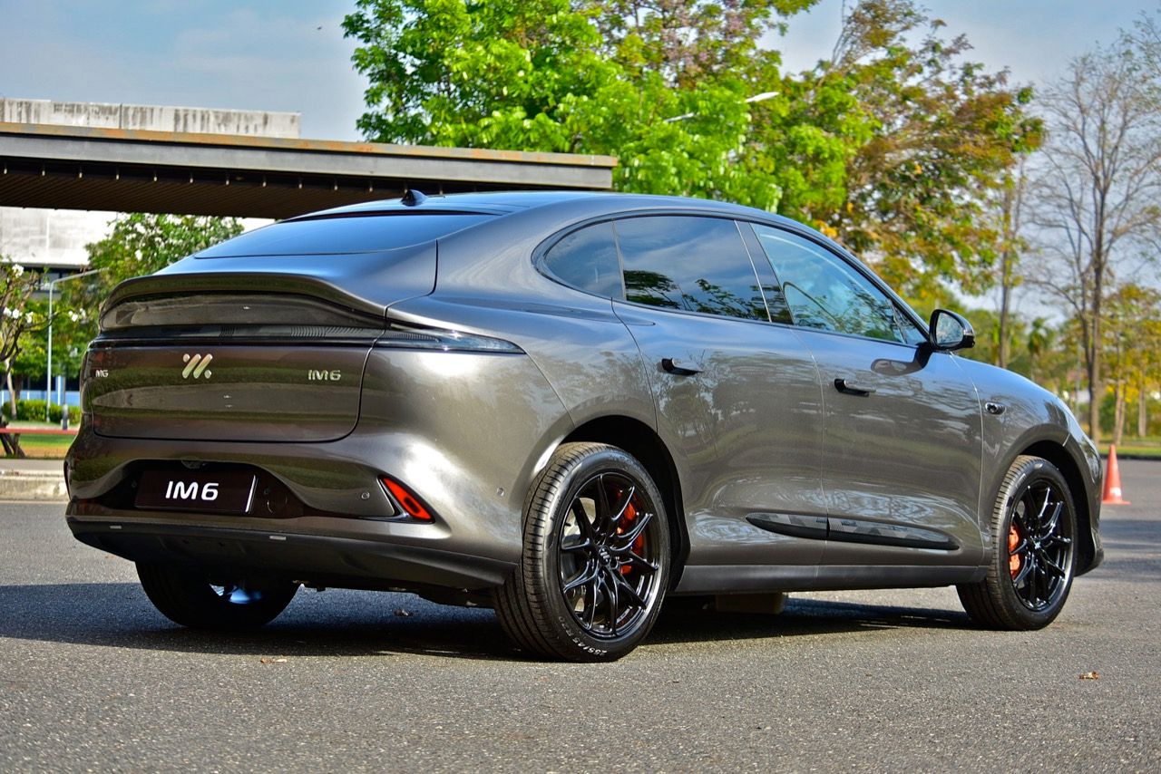 ตัวใหม่ใส่ของเพียบ! ส่องความไฮเทค NEW MG IM6