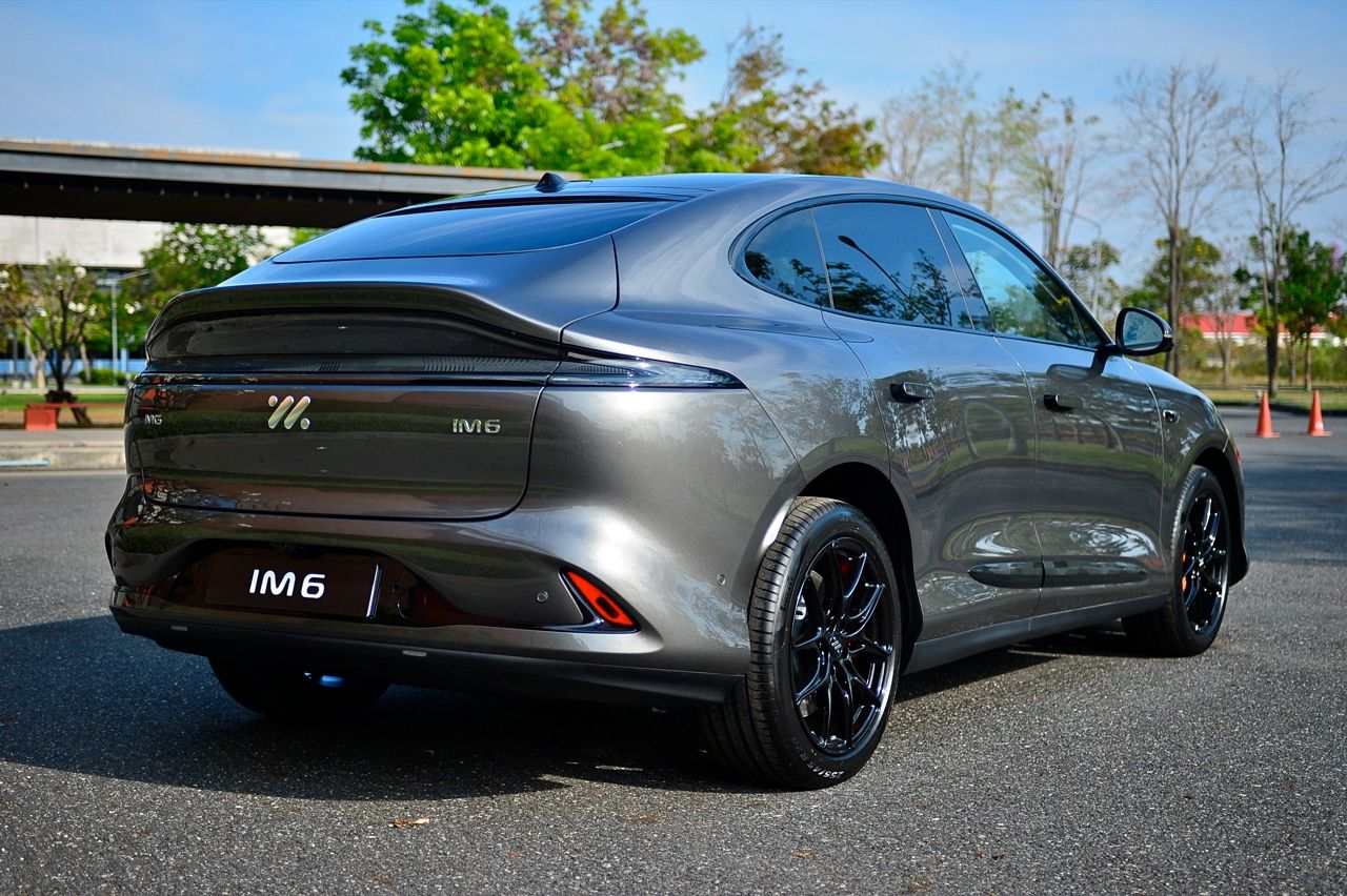 ตัวใหม่ใส่ของเพียบ! ส่องความไฮเทค NEW MG IM6