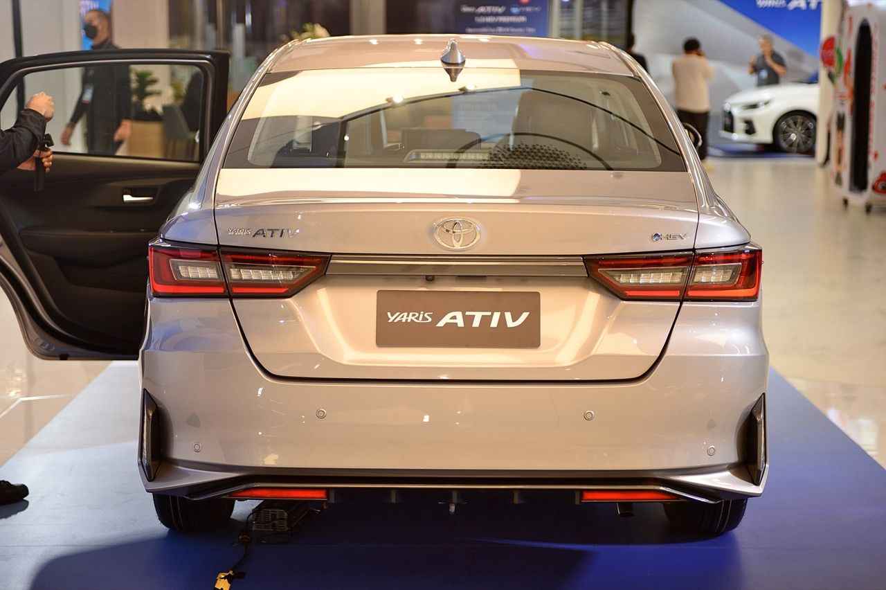 ราคามาแล้ว TOYOTA NEW YARIS ATIV HEV ไฮบริด 29 กิโล/ลิตร!