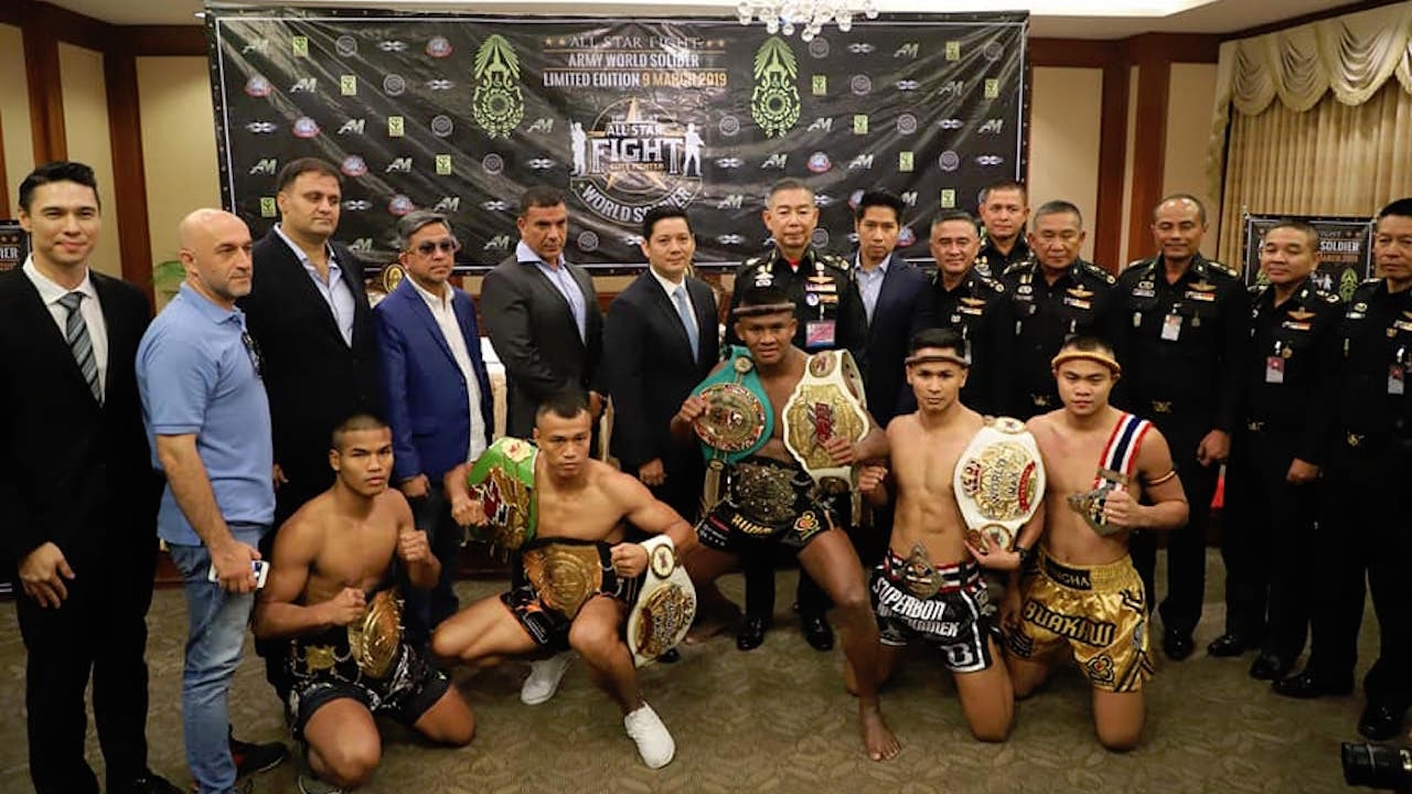 “บัวขาว” พร้อมดวลกำปั้นรัสเซีย ในศึก “All Star Fight World Soldier”