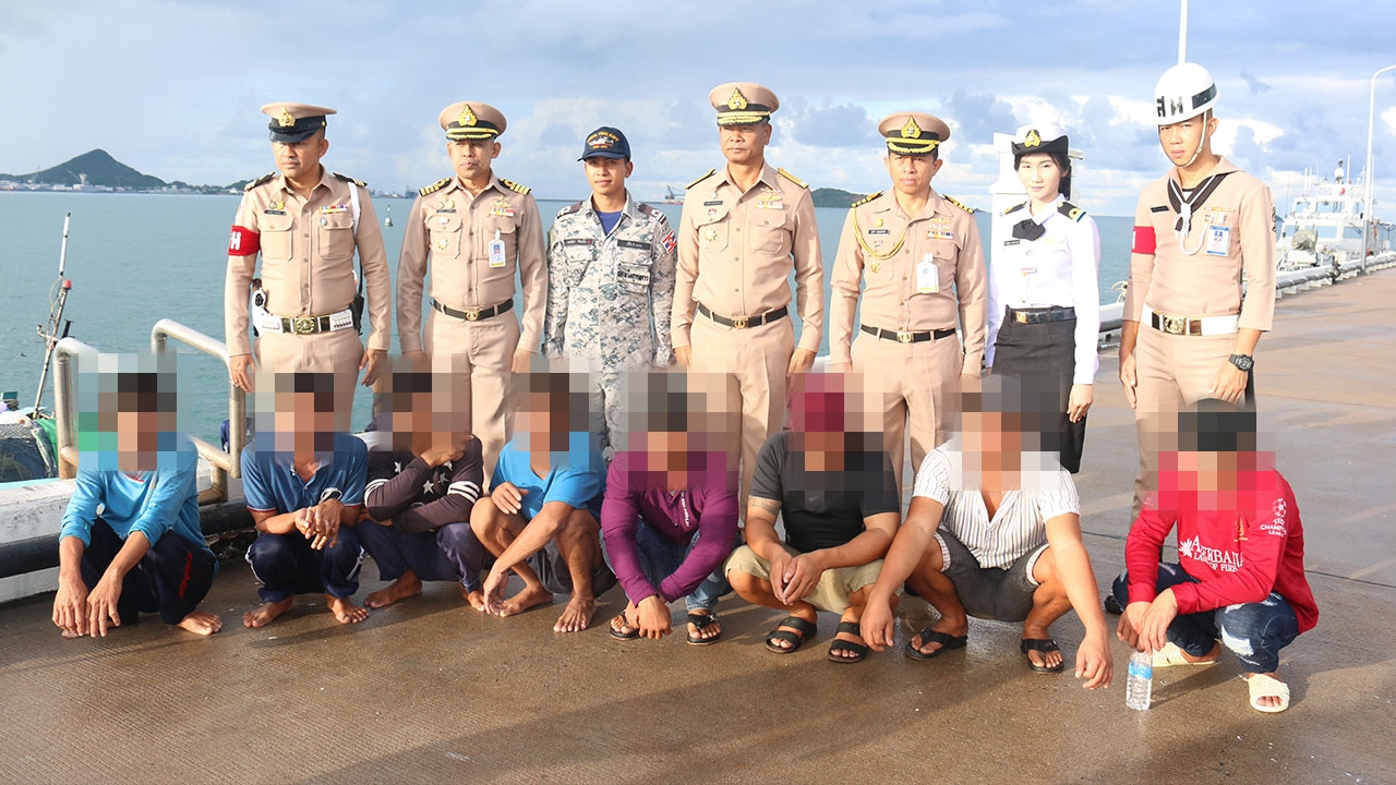 ทร.ภ.1 จับเรือประมงเวียดนาม 3 ลำ ลูกเรือ 8 คน แปลงสัญชาติรุกน่านน้ำไทย