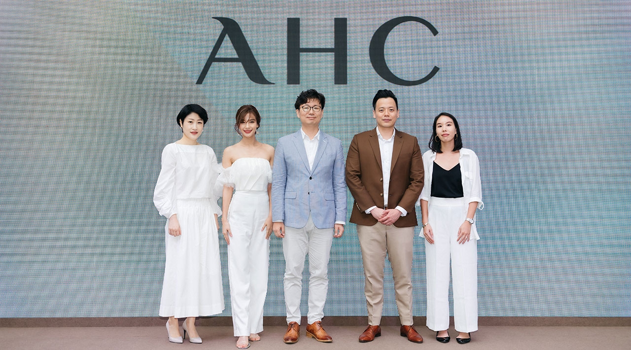 AHC ผลิตภัณฑ์ดูแลผิวจากสุนทรียศาสตร์แห่งความงาม ยอดนิยมอันดับ 1 ของเกาหลี