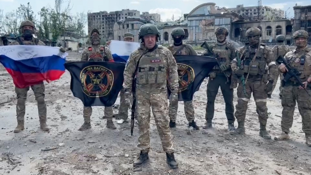 กลุ่มทหารรับจ้าง วากเนอร์ โวชนะ เตรียมส่งมอบบักห์มุตให้รัสเซียคุม มิ.ย.