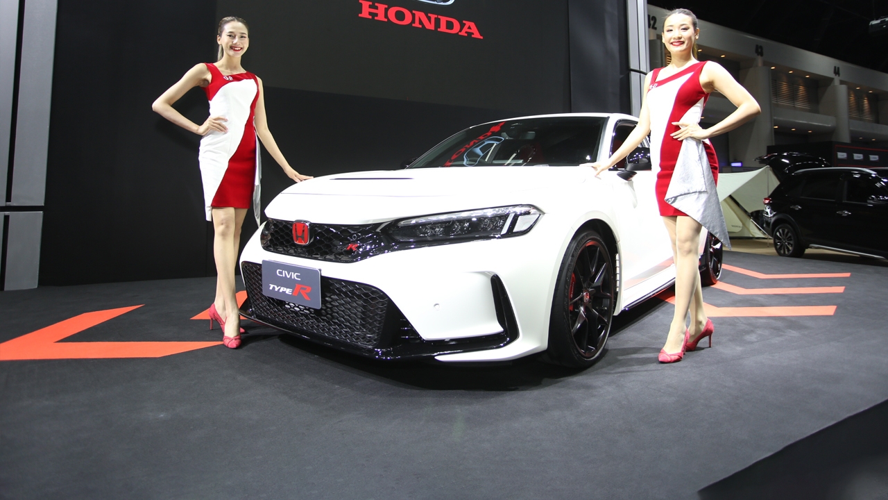 Honda ขน Civic Type R พร้อมชุดแต่ง Modulo ร่วมงาน Bangkok Auto Salon