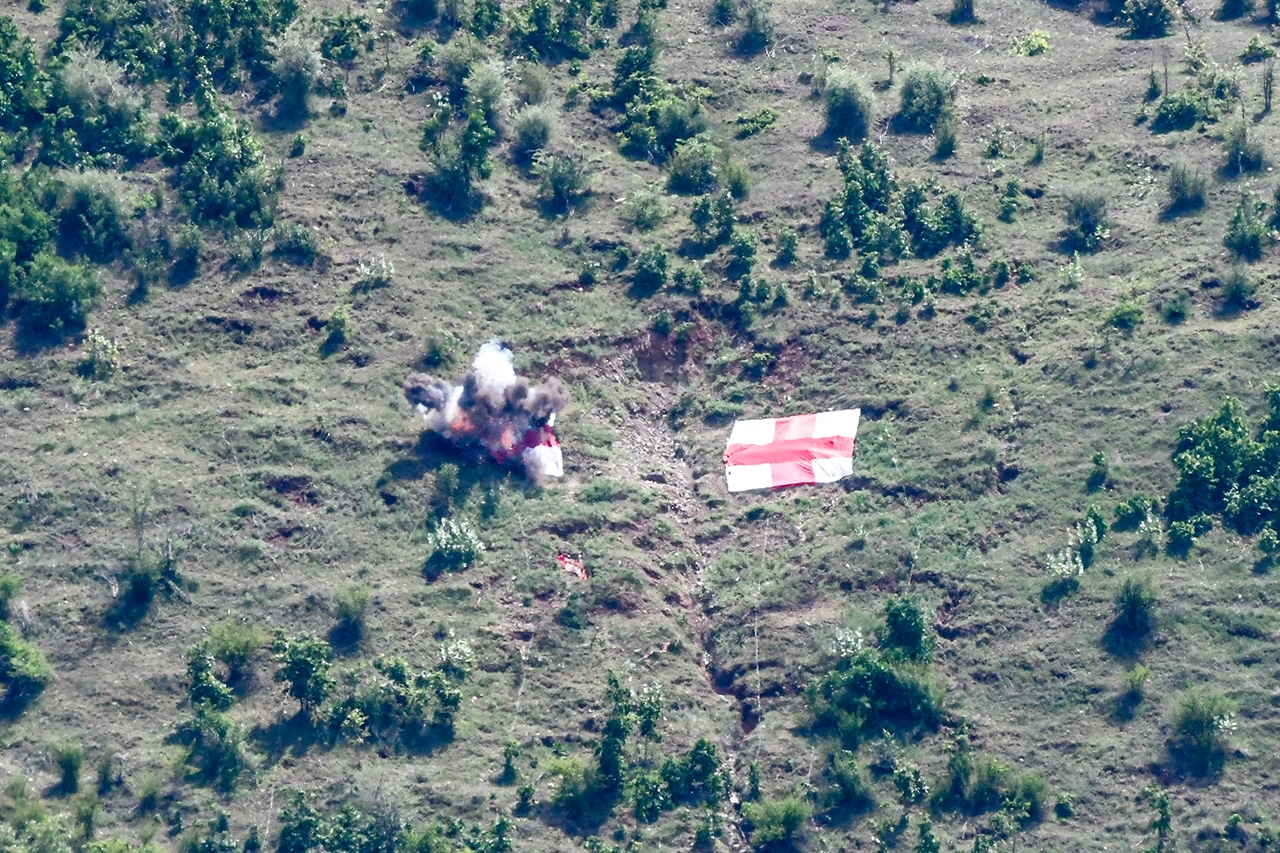 ATIL ทดสอบทิ้งระเบิดแบบนำวิถีด้วยแสงเลเซอร์ ไม่ติดหัวรบ จากอากาศยานไร้คนขับ DP16 UAV