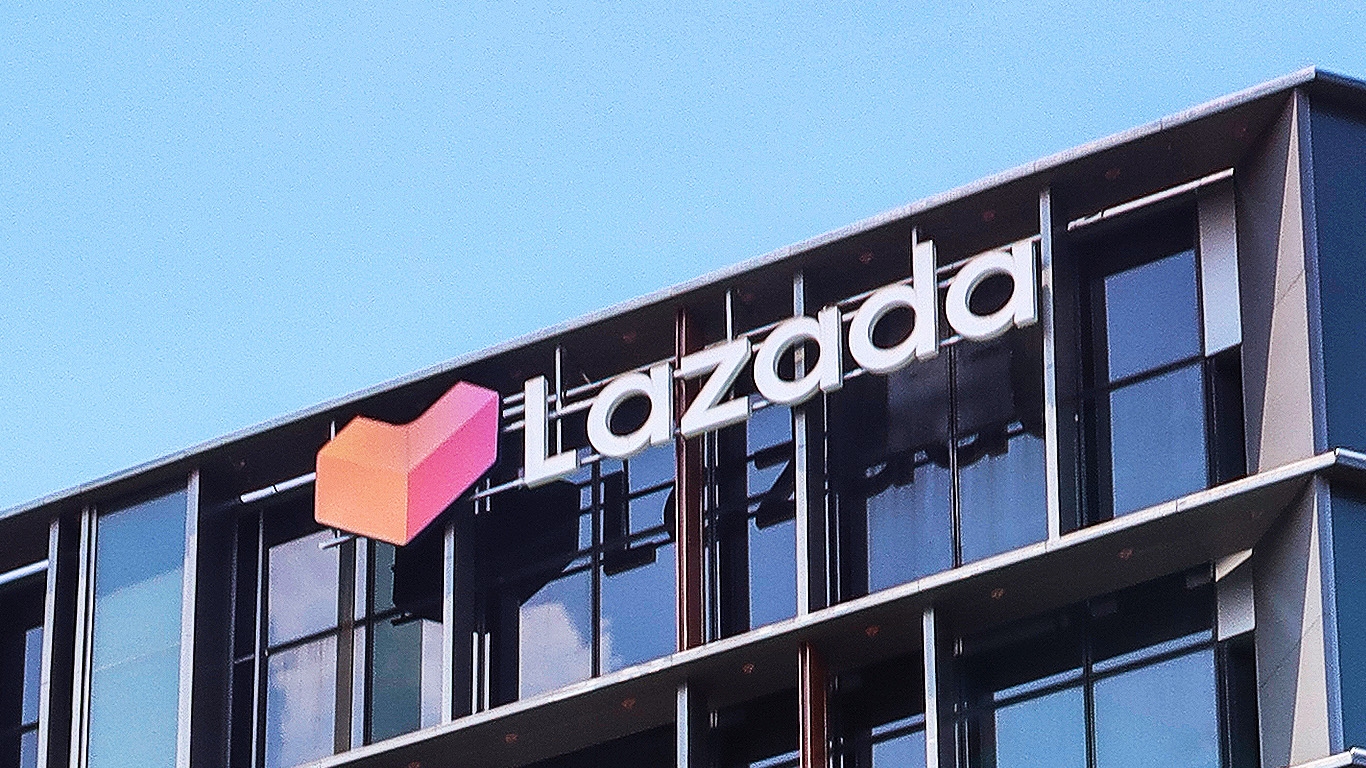 Lazada ปรับโครงสร้างรับศักราชใหม่ ปลดพนักงานนับร้อยทั่วอาเซียน สิงคโปร์ ...