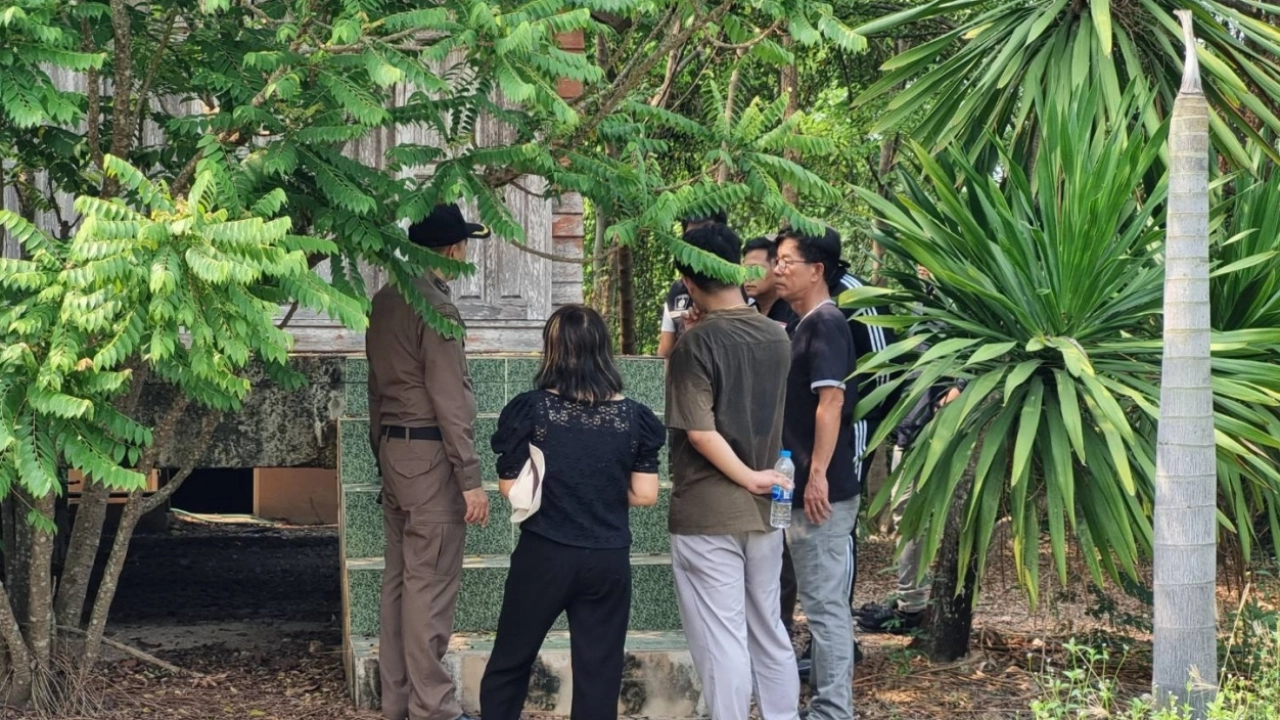 เชิญวิญญาณ ผอ.ทม.กำแพงเพชร ดับปริศนาบนต้นมะยม ตำรวจระบุผูกคอ