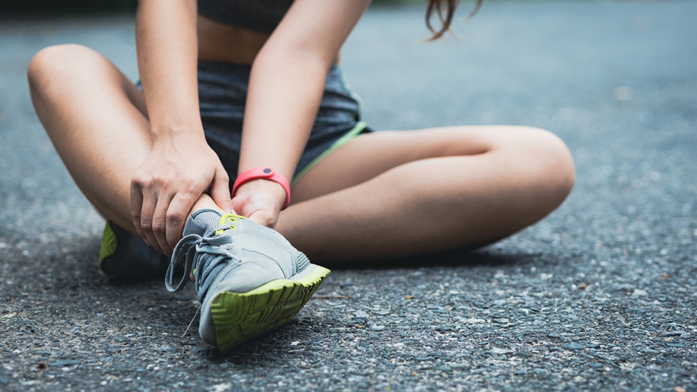 The problem of falling feet is not far away. Because it results in pain ...