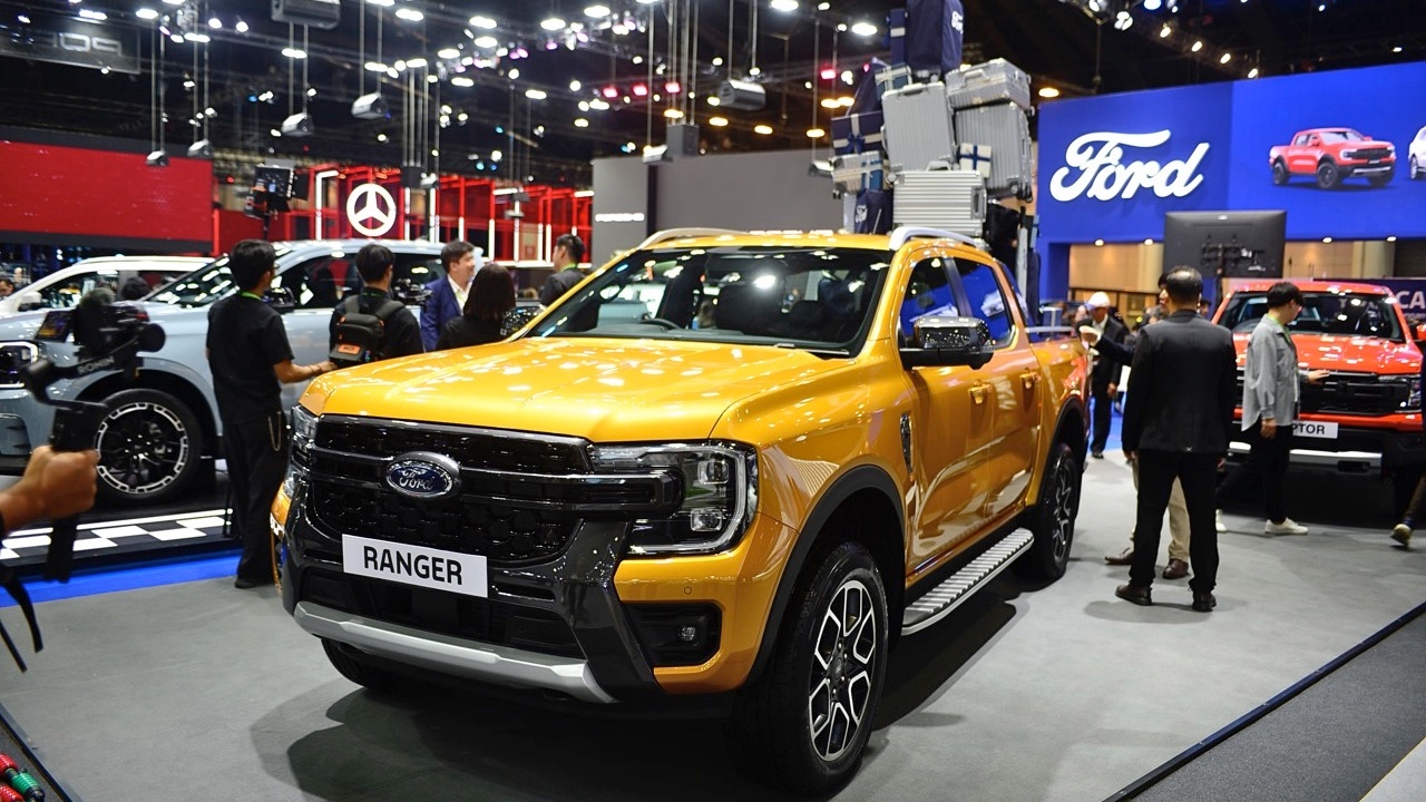 ฟอร์ดช่วยผ่อนคนละครึ่ง นาน 1 ปี ฟรีโปรแกรม Ford Care