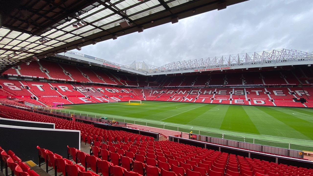 Who Is Better? Reviewing the Last 10 Matches: Manchester United vs ...